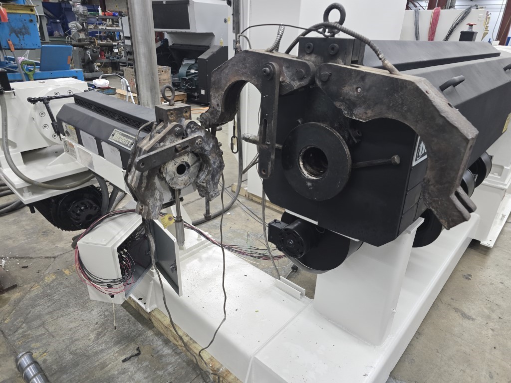 3" Merritt Davis Extruder Co Extrusion System with 1.25" Merritt Co ...