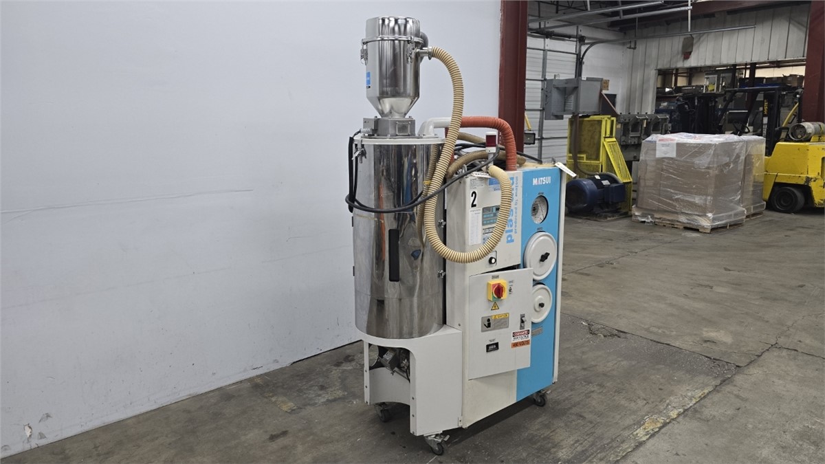 47 CFM Matsui MJ3-50-U Dryer With Approx. 110 LB Capacity Hopper ...