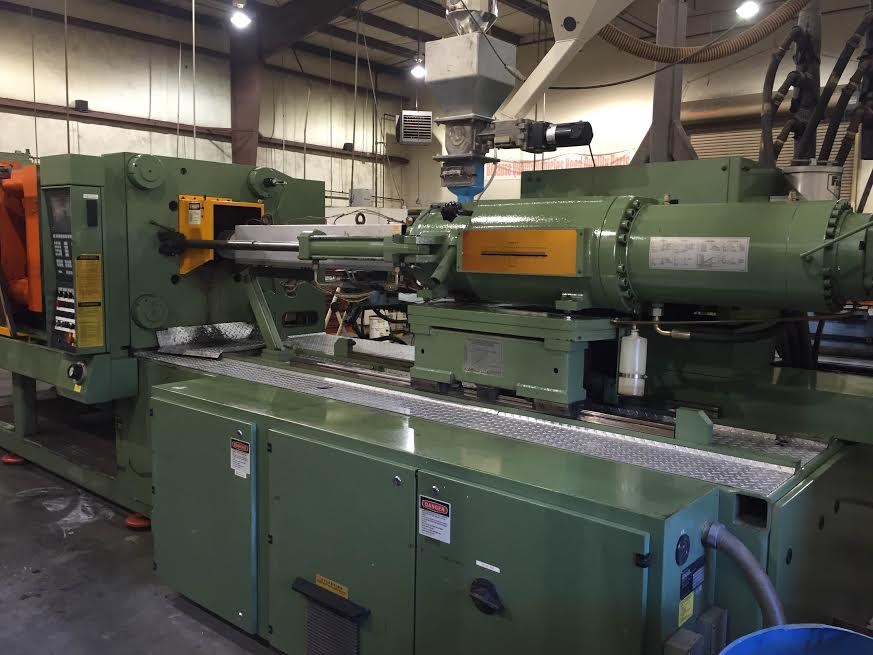 Used 400 Ton Engel Injection Molding Machine, Model ES2000/400 ...