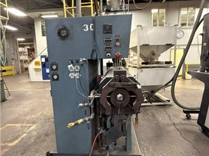 3.5" Merritt/Davis Standard Single Screw Extruder, Air Cooled, 24:1 L/D ...